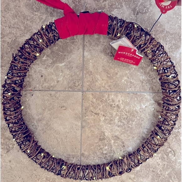 Holiday | Nwt Wicker Wreath Farmhouse Cabin Styled Door Wreath Lighted ...